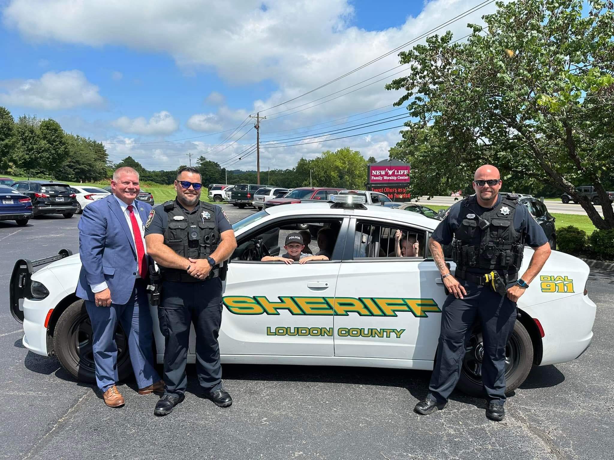 Sheriff Jimmy Davis Surprises Young Boy and Visits With Youth Group